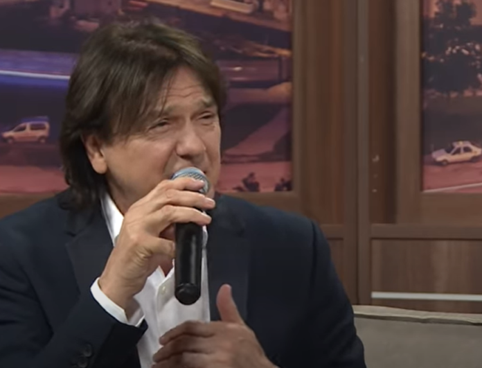 Комшиите на Здравко Чолиќ раскажаа во каква куќа живее и во што ѝ ...